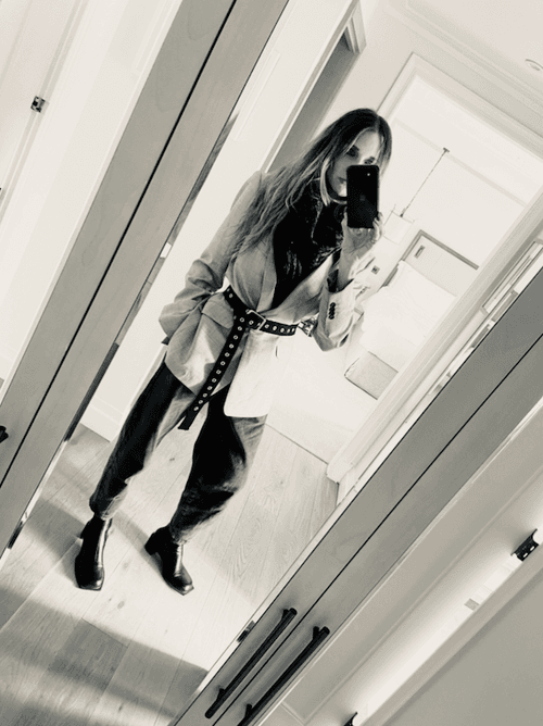 Claire Carruthers - Fashion Editor/Stylist Profile - Photos & latest news