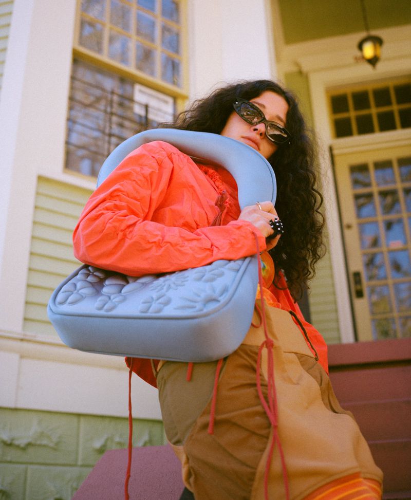 Queens and Kings by Carly Scott (online) (Altered States Magazine)