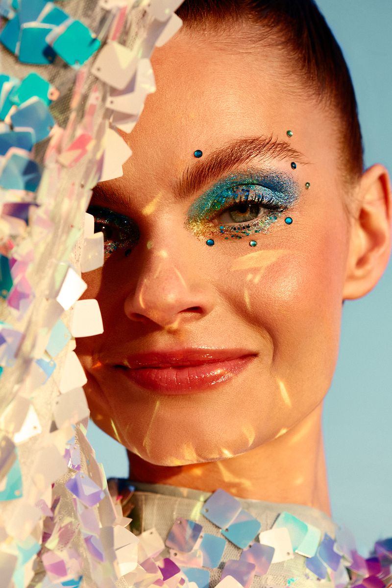 S/S 22 Festival Looks (Douglas Cosmetics)