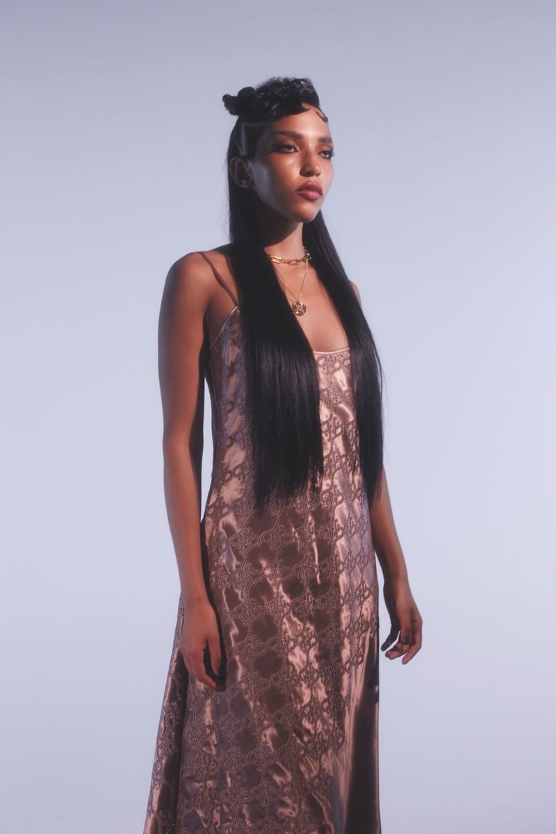 Akima (+ poder latino) (Elle Mexico)