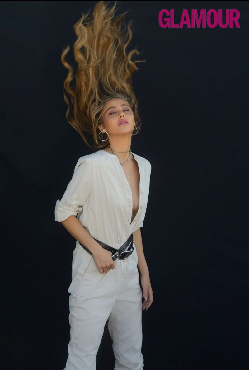 Summer’s Breeze by Andre Gabb (Glamour Bulgaria)