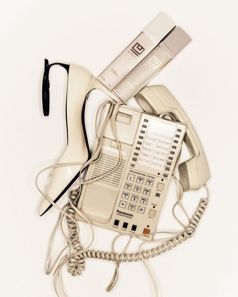 Violet Grey Lookbook 22 (Violet Grey)