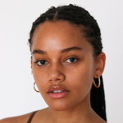 Selena Sloan - Model Profile - Photos & latest news