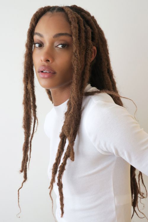 Samile Bermannelli - Model Profile - Photos & latest news