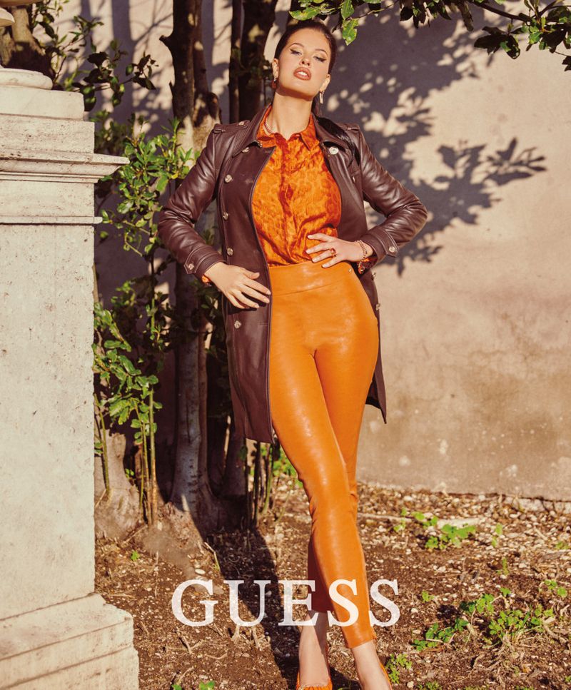 Guess Fall Campaign 2021 (Guess)