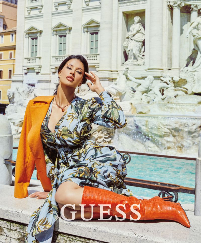 Guess Fall Campaign 2021 (Guess)