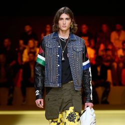 Maxim Emanuel - Model Profile - Photos & latest news