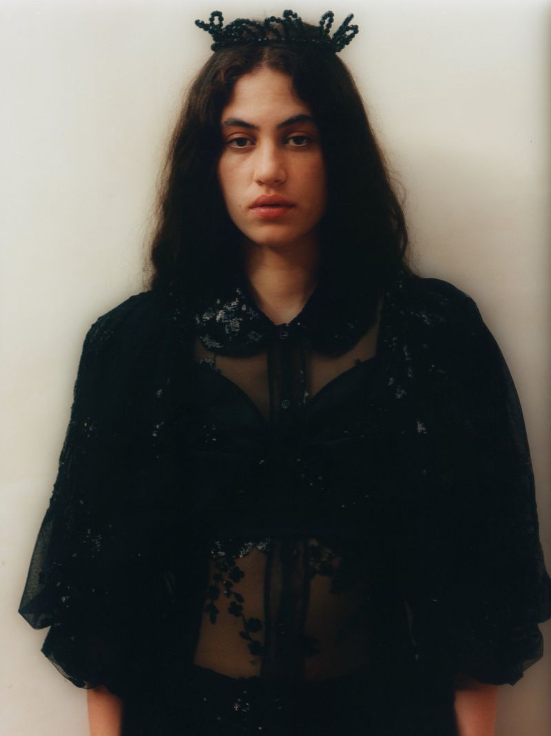 Peaceful Woman (Violet Book)