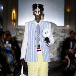 Hella Tall - Model Profile - Photos & latest news