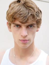 Luke Pearson - Model Profile - Photos & latest news