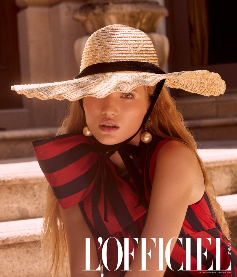 Last Flashes (L'Officiel Lithuania)