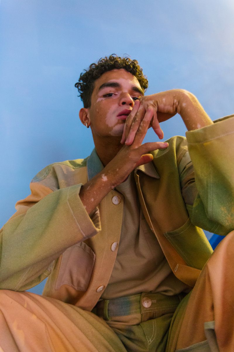 Ecuador by Pedro Lollett (Fucking Young)