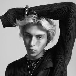 Dallas Sessoms - Model Profile - Photos & latest news