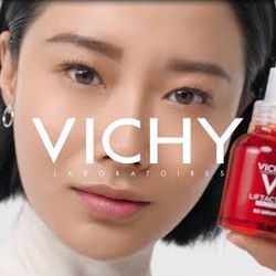 Yuqing Zhang - Model Profile - Photos & latest news