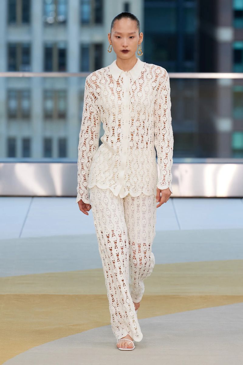 Jonathan Simkhai S/S 22 Show (Simkhai)