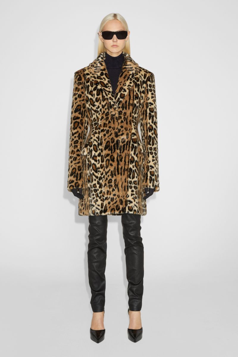 Givenchy Resort 2023 Women's Lookbook (Givenchy)