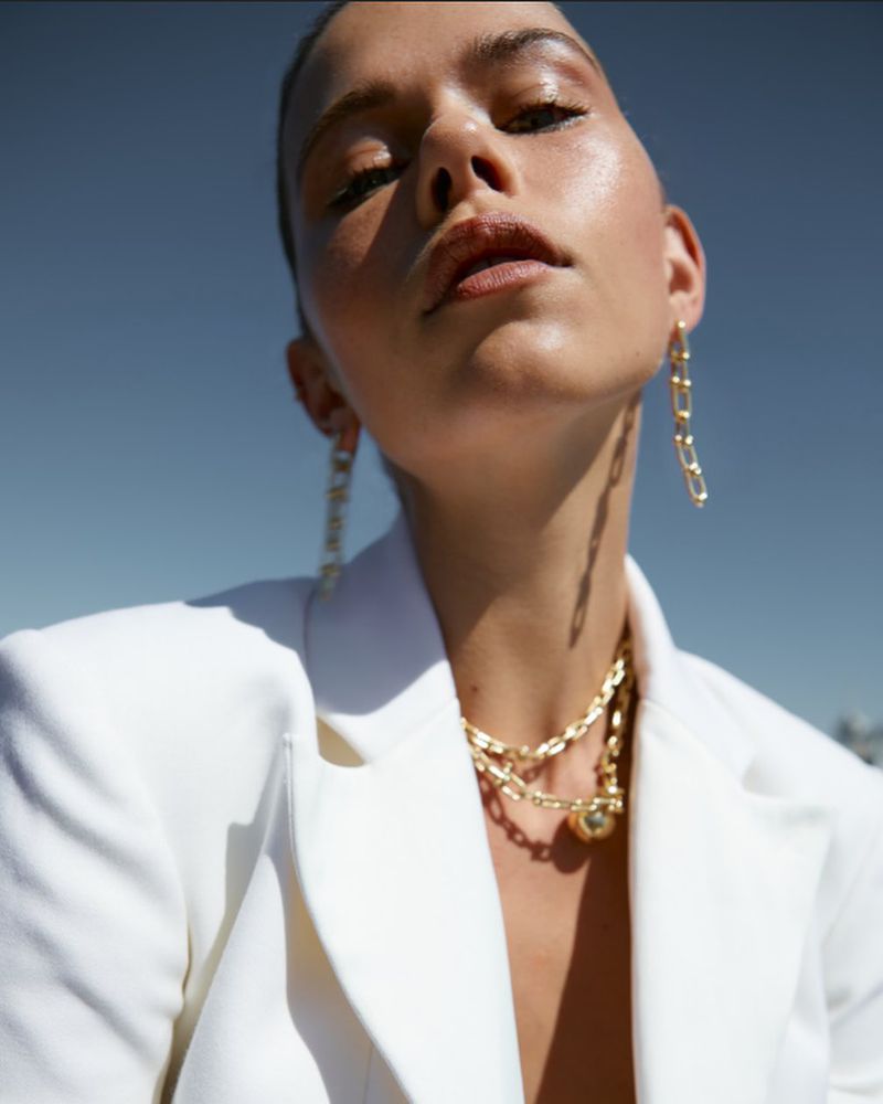 Tiffany & Co: Tiffany HardWear - Ellie Coker Photographer (Tiffany & Co.)