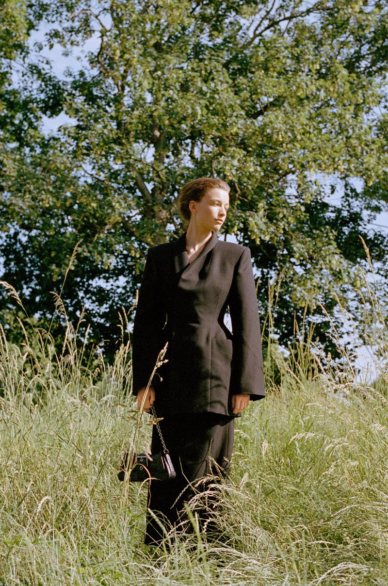 GLAM FIELD BY SARAH TAHON (Marie Claire Hong Kong)