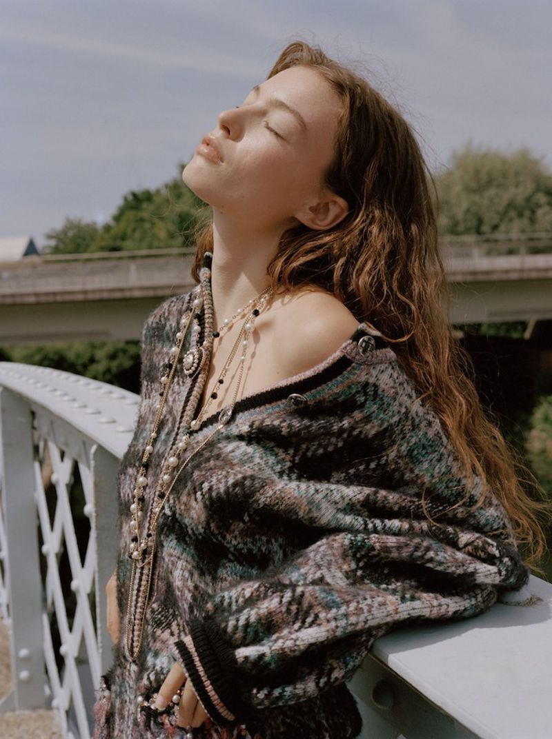 GLAM FIELD BY SARAH TAHON (Marie Claire Hong Kong)