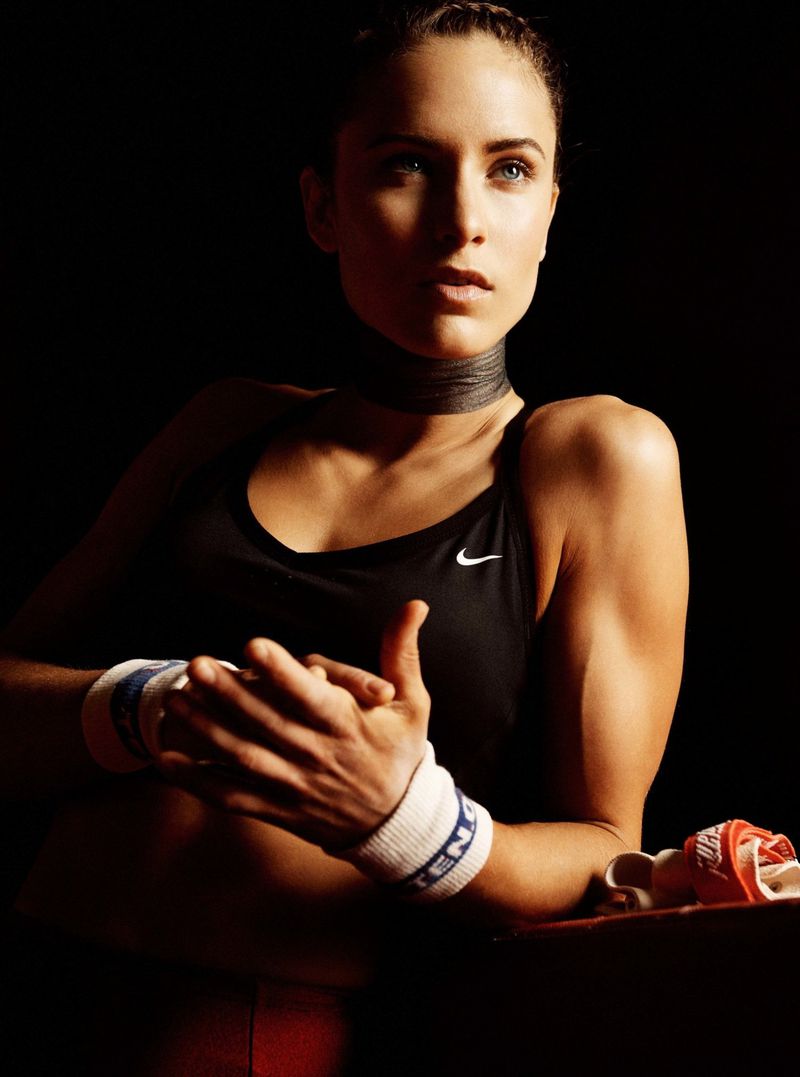 Lisa Chulich - Photography by Jake Jones (Harper's Bazaar Brazil)