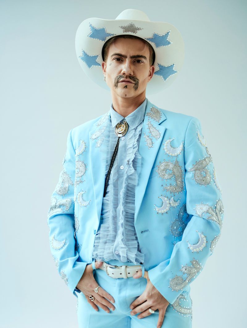 Long Live The King (The Hunger Magazine)