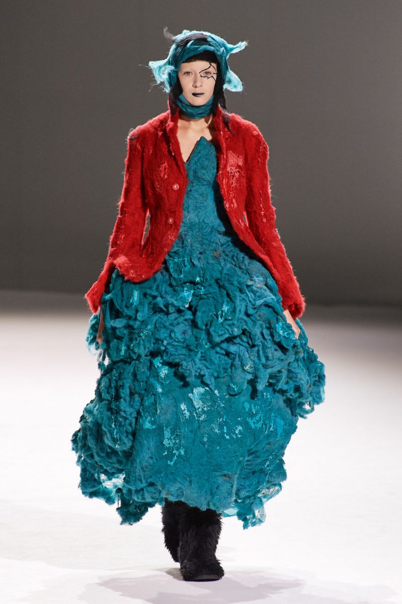Yohji Yamamoto F/W 20 Show (Yohji Yamamoto)