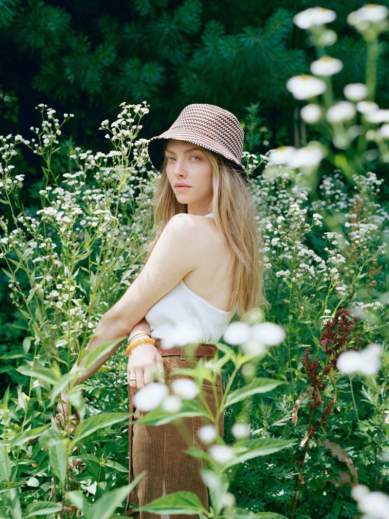 Amanda Seyfried (Porter Magazine)