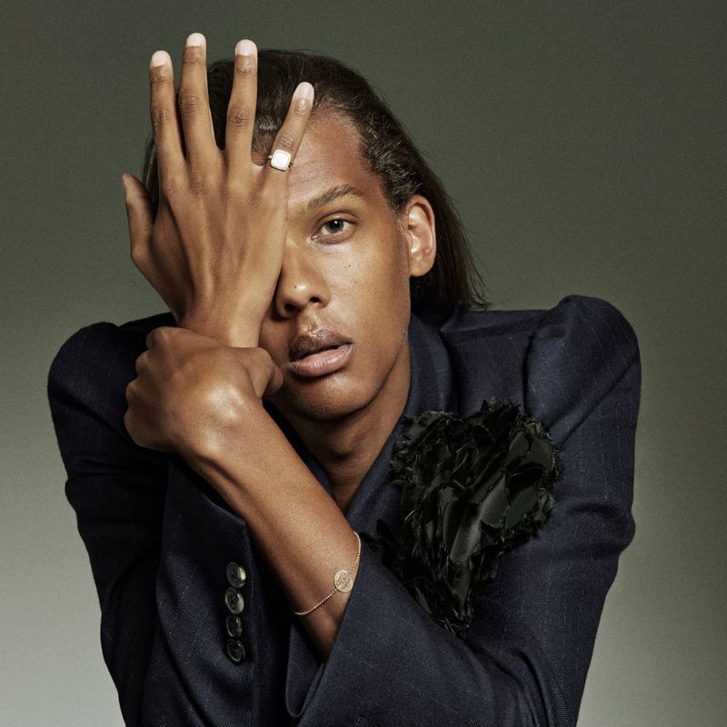 L'homme Qui Venait D'ailleurs (GQ France)
