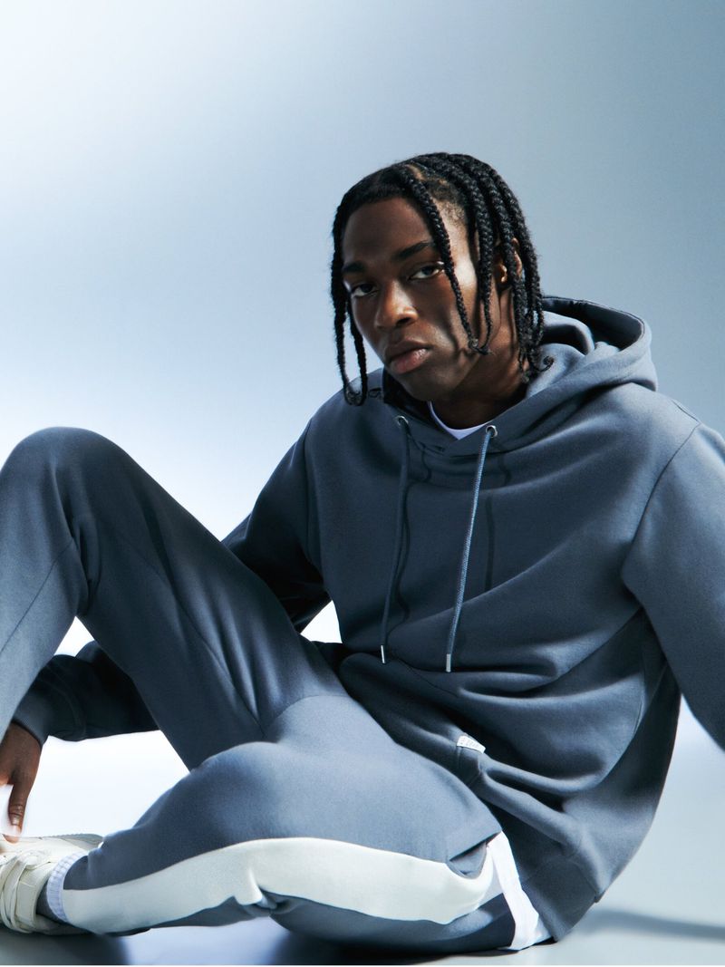 Lefties Sweatshirt Lookbook Autumn Winter Collection 23 (Lefties)