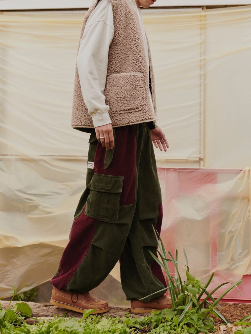 Urban Outfitters AW 22 Lookbook (Urban Outfitters)