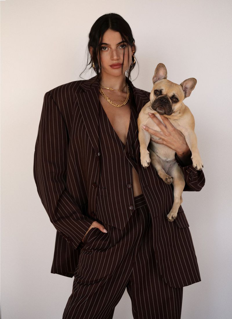 Golden Beauty (5ELEVEN Magazine)