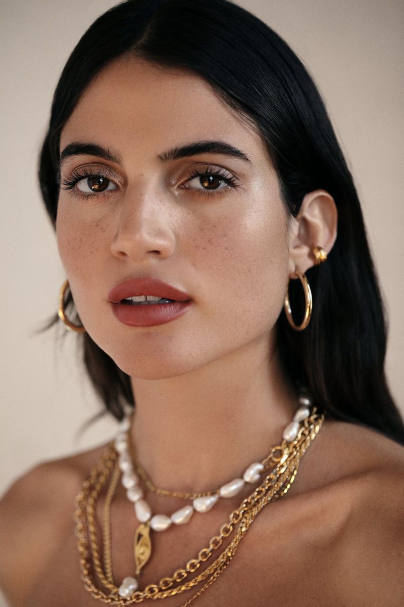 Golden Beauty (5ELEVEN Magazine)