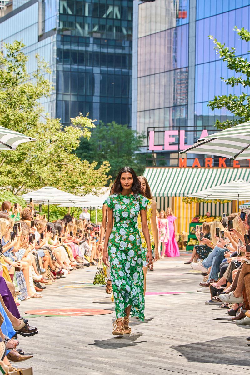 Lela Rose S/S 23 Show (Lela Rose)