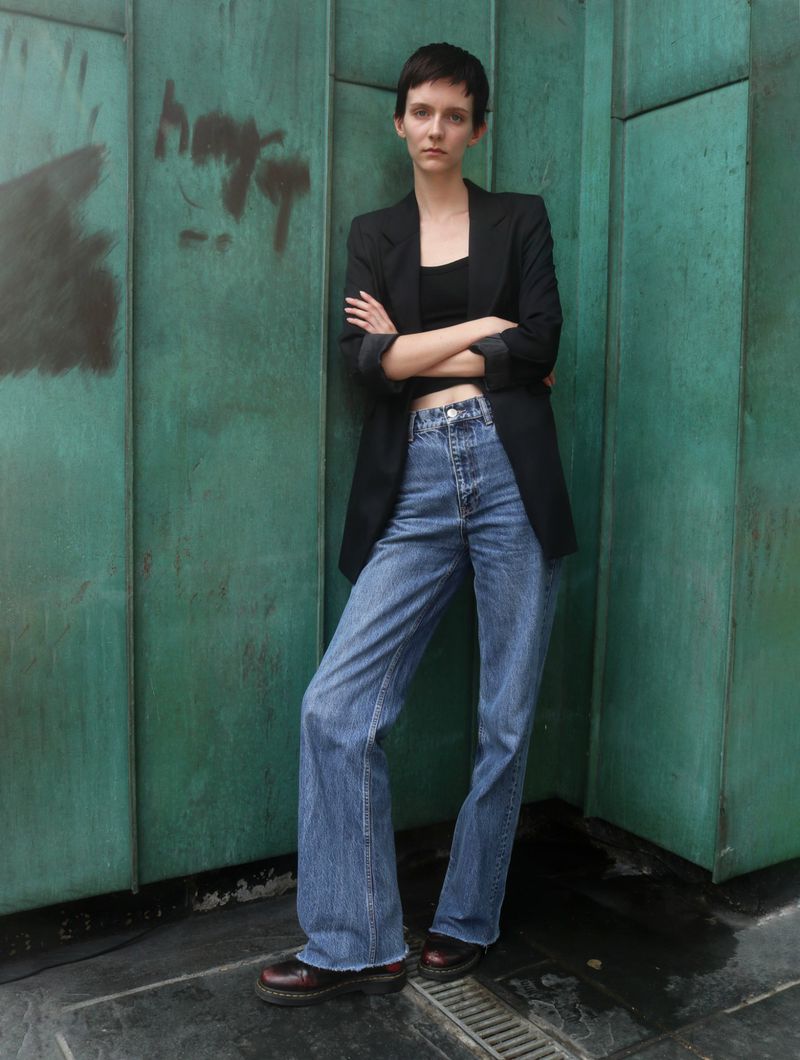 Linden Staub 2022 - Polaroids (Polaroids-Digitals)
