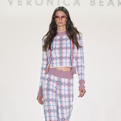 Hannah Johnson - Model Profile - Photos & latest news