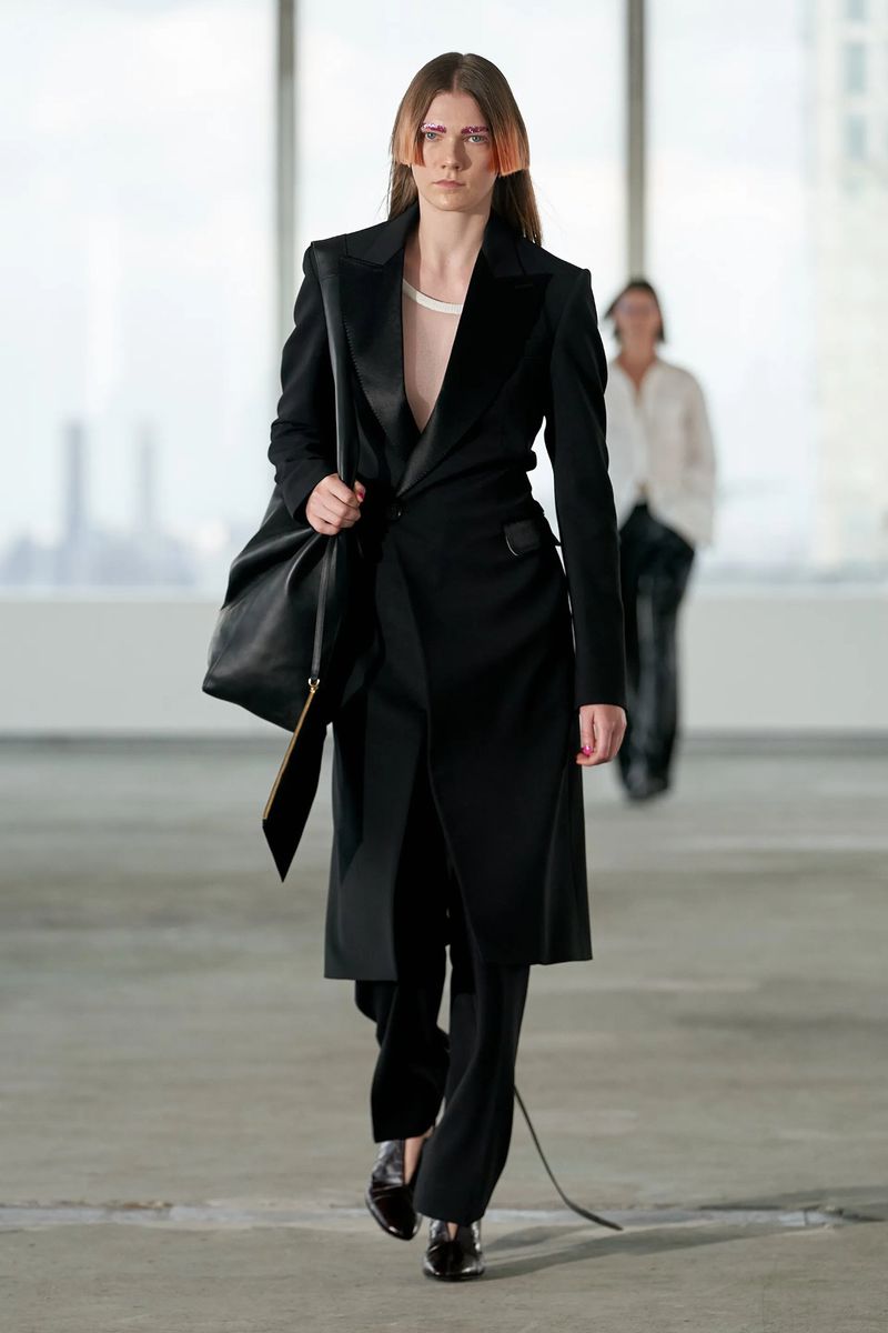 Peter Do S/S 23 Show (Peter Do)