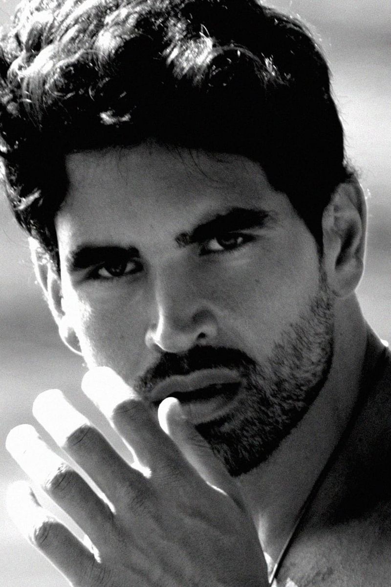 Modern Castaway by Camelia Menard (L'Officiel Hommes Belgium)