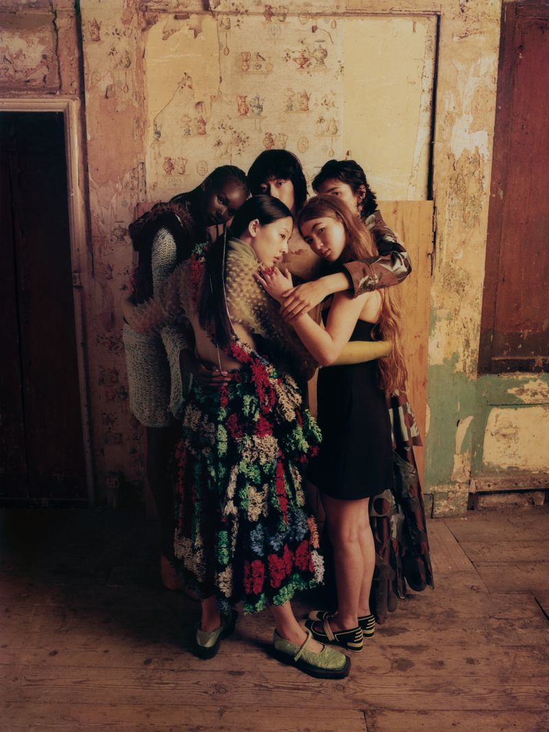 Nowness Paper (Nowness)