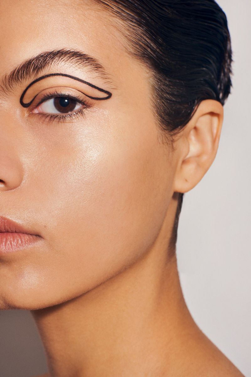 SIDE B, Celic Dorig (Portrait)