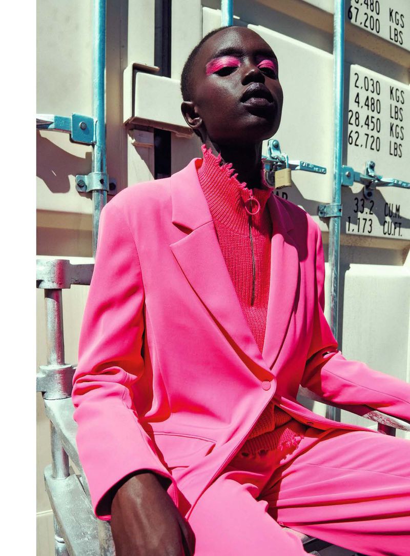 ton art (Harper's Bazaar Germany)