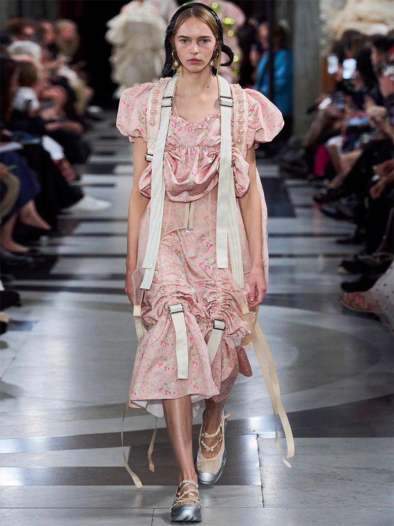 Simone Rocha S/S 23 Show (Simone Rocha)