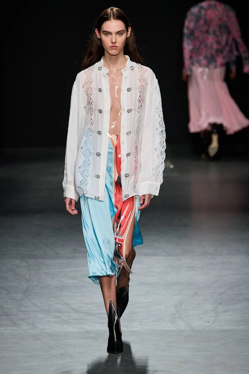 Christopher Kane S/S 23 Show (Christopher Kane)