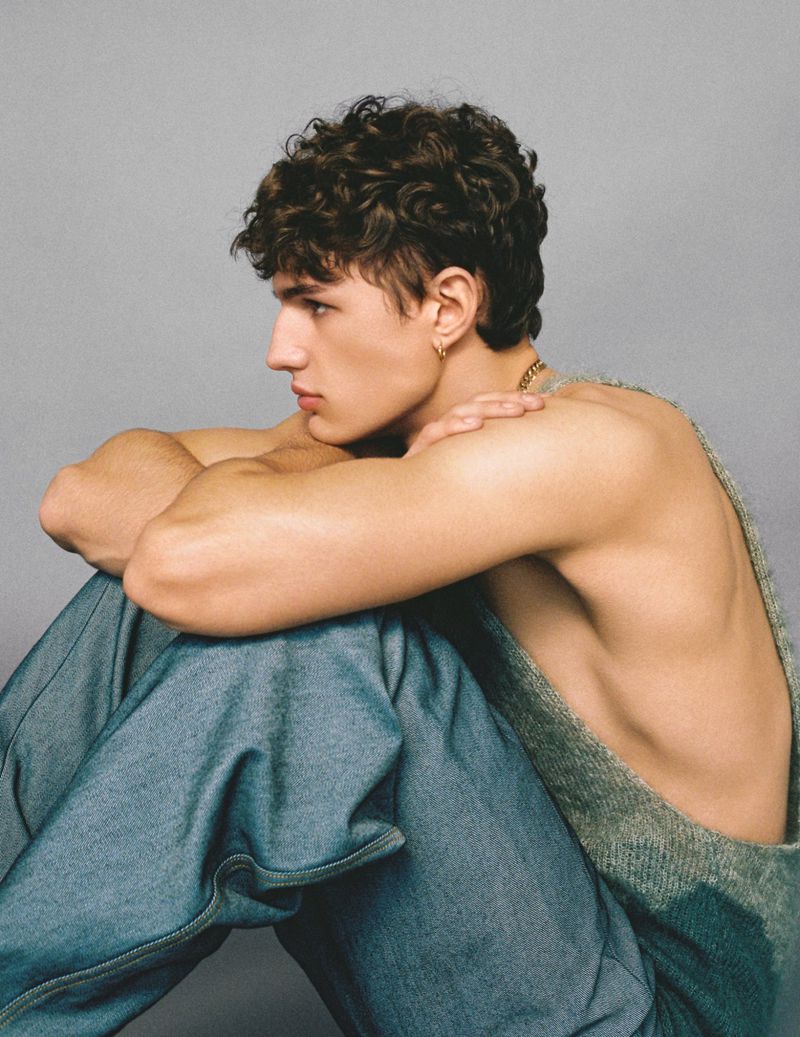 Vogue Czechoslovakia February 2022 Digital (Vogue Czechoslovakia)
