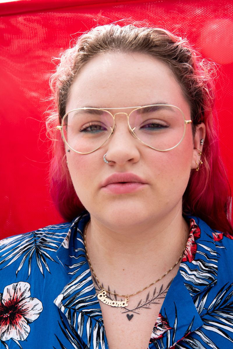 Simona (Various Editorials)