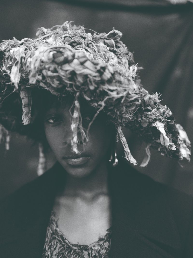 TANGLED (My Magazine)