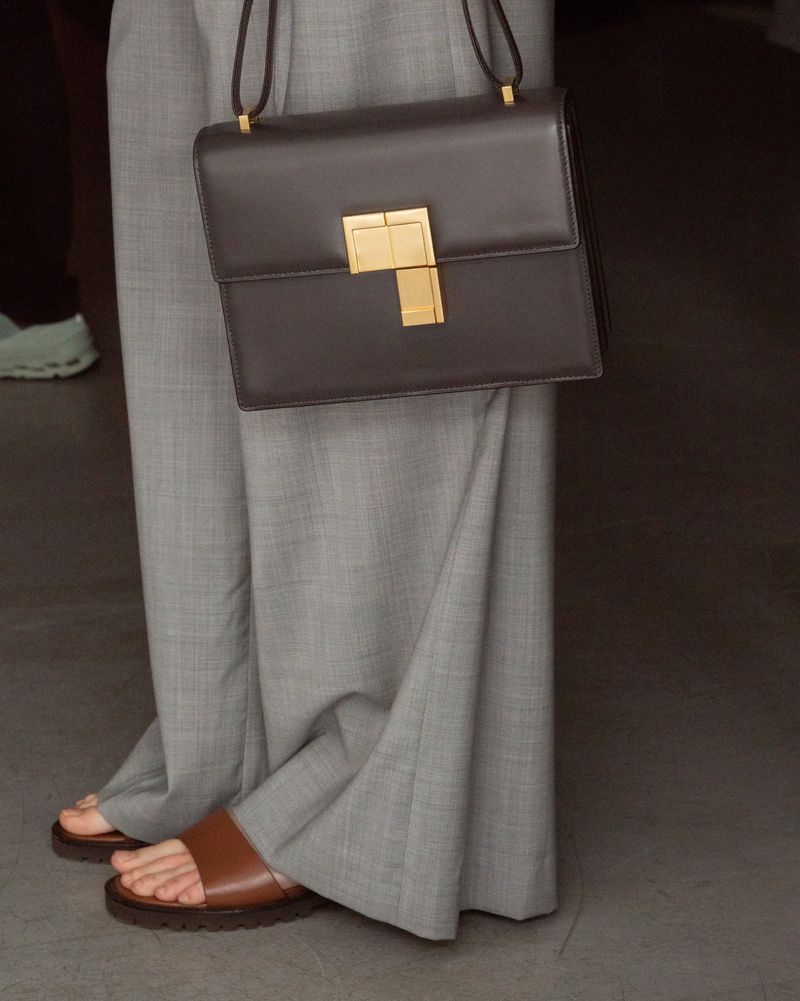 Eudon Choi SS23 Backstage (Eudon Choi)