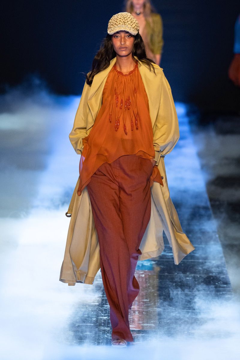Alberta Ferretti S/S 23 Show (Alberta Ferretti)