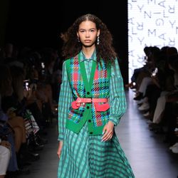 Heloisa Marques - Model Profile - Photos & latest news