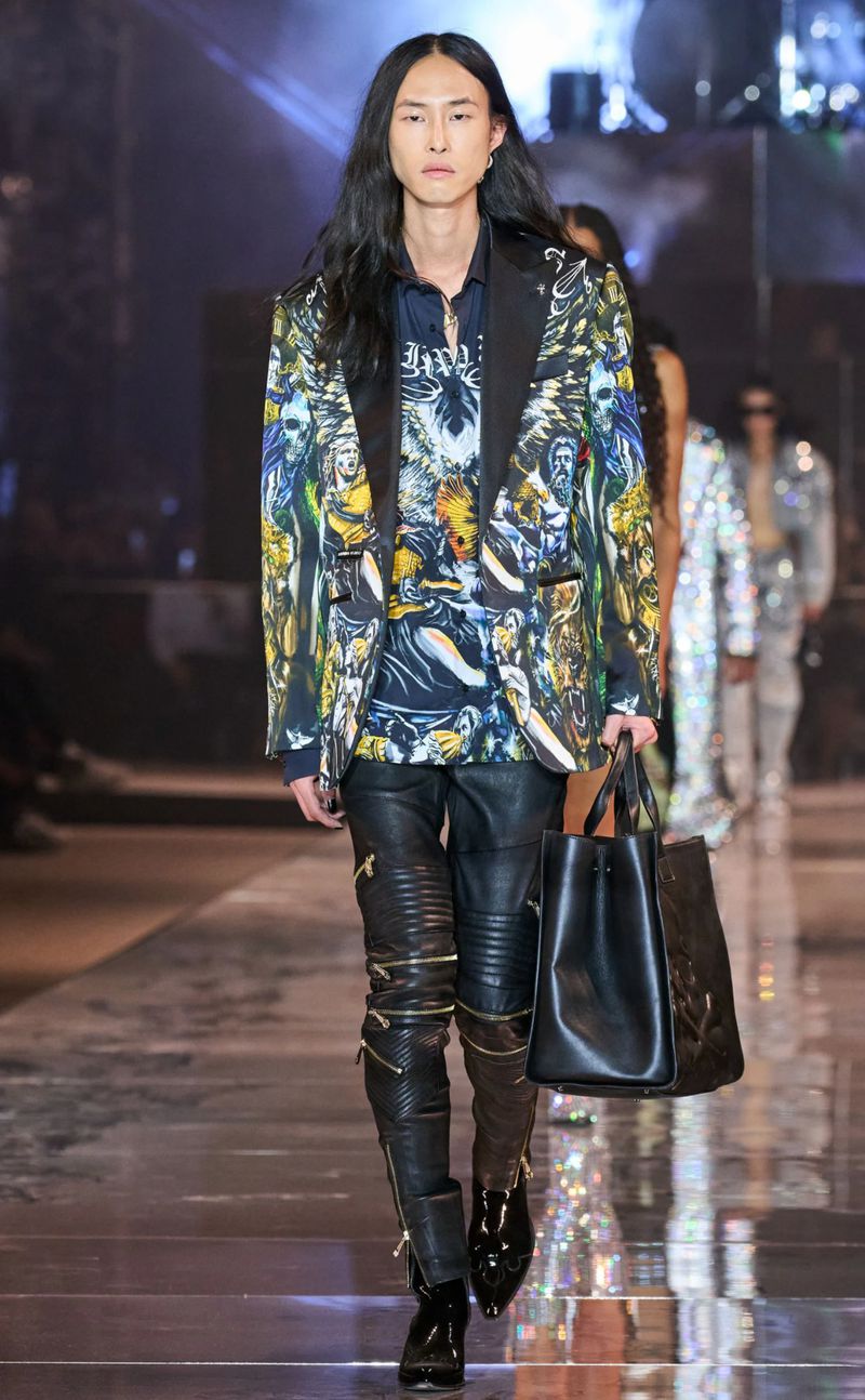 Philipp Plein S/S 23 Show (Philipp Plein)