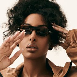 Olay Noel - Model Profile - Photos & latest news